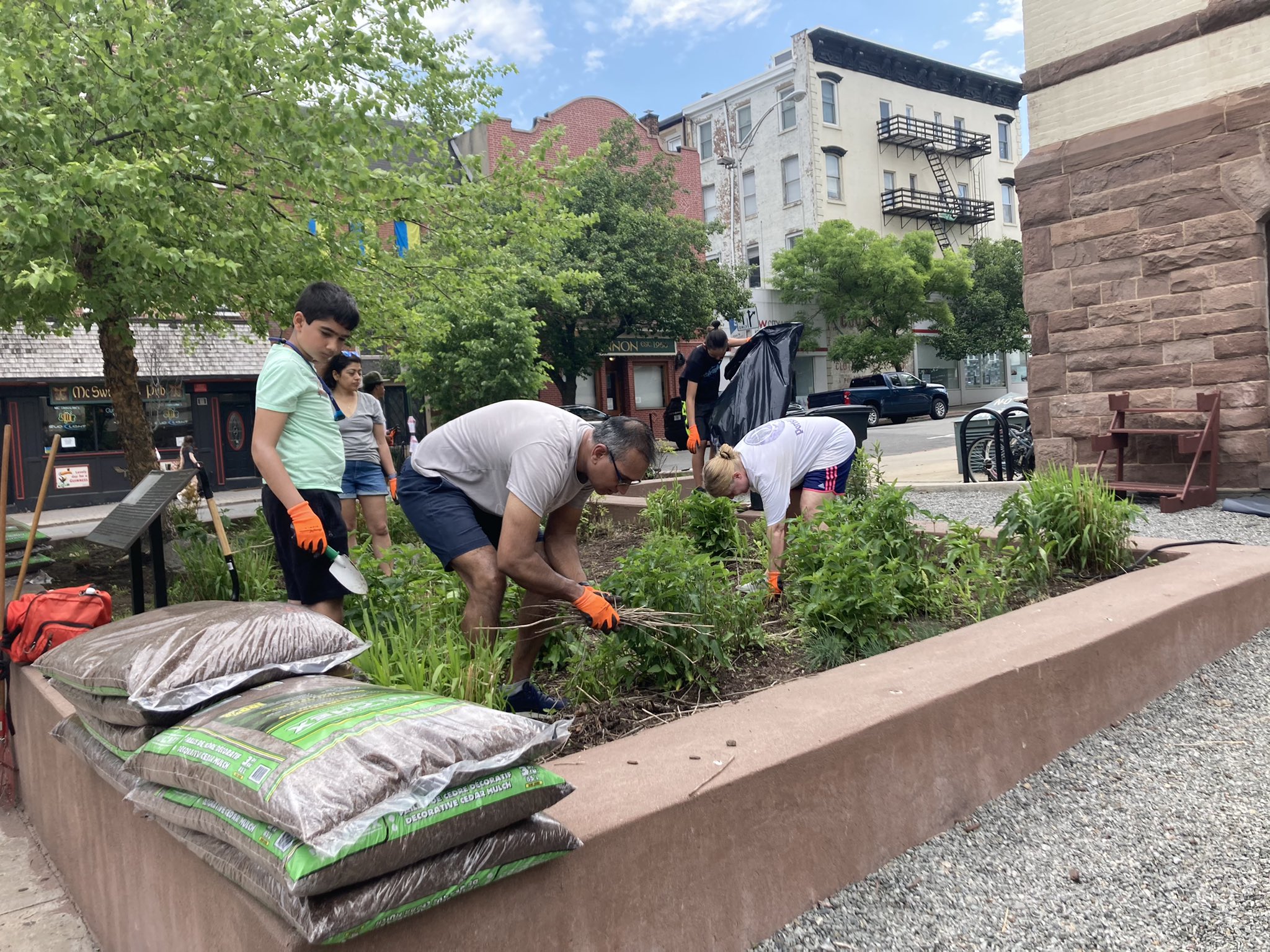 Hoboken seeks volunteers for seventh annual Spring Fling community cleanup