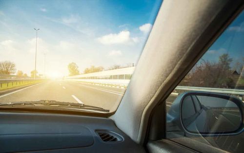 "Smart Glass Solutions for Homes & Offices | Smart Glass Country"