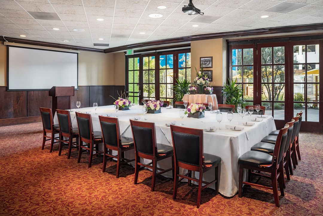 King’s Fish House, Seafood Restaurant located in Long Beach California