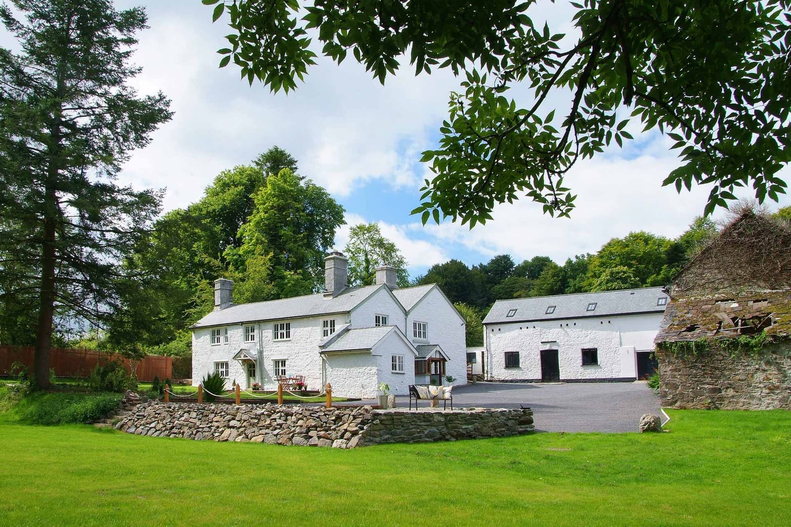 Large Holiday Cottages for Bigger Groups | My Favourite Cottages