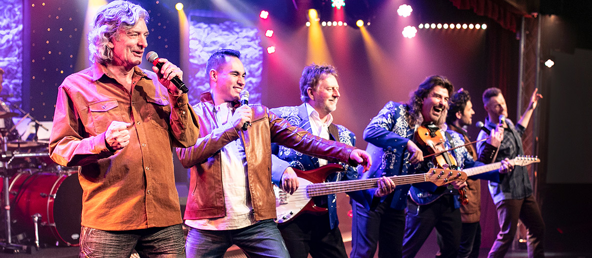 Live Shows at Grand Country Music Hall - Branson, MO