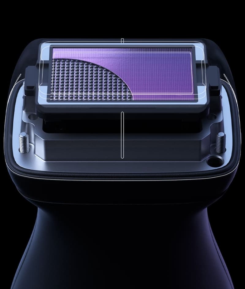 iQ+ Ultrasound | A single, whole-body imaging probe.