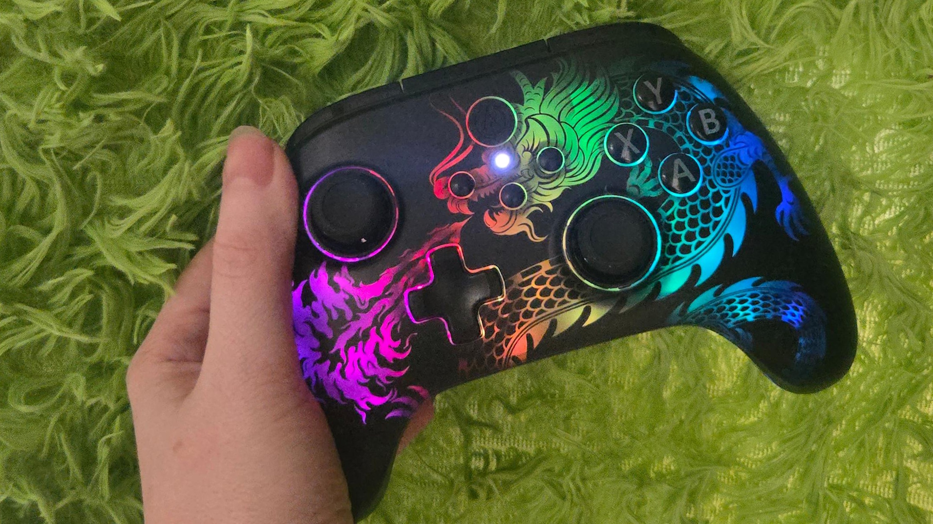 Battle Dragon Advantage Wireless Controller: Come for the RGB dragon ...