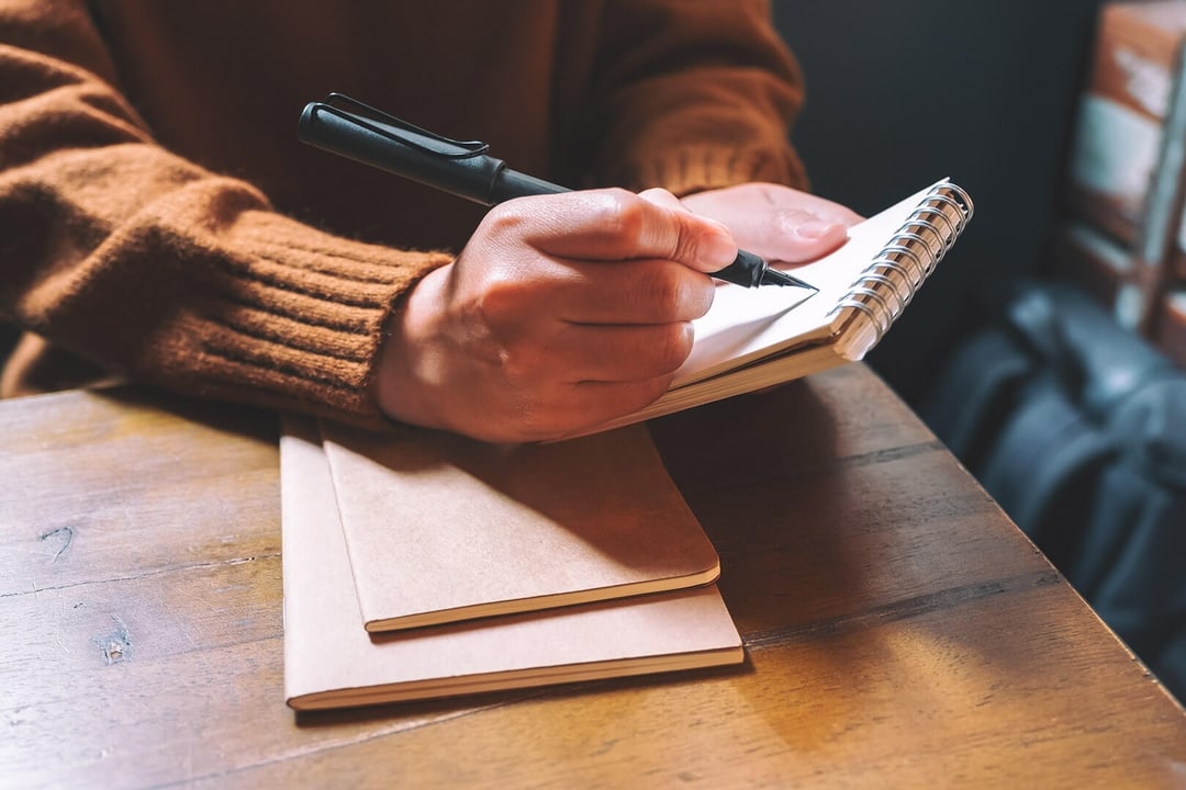 The Best Self-Publishing Companies for 2024 | Book Beaver