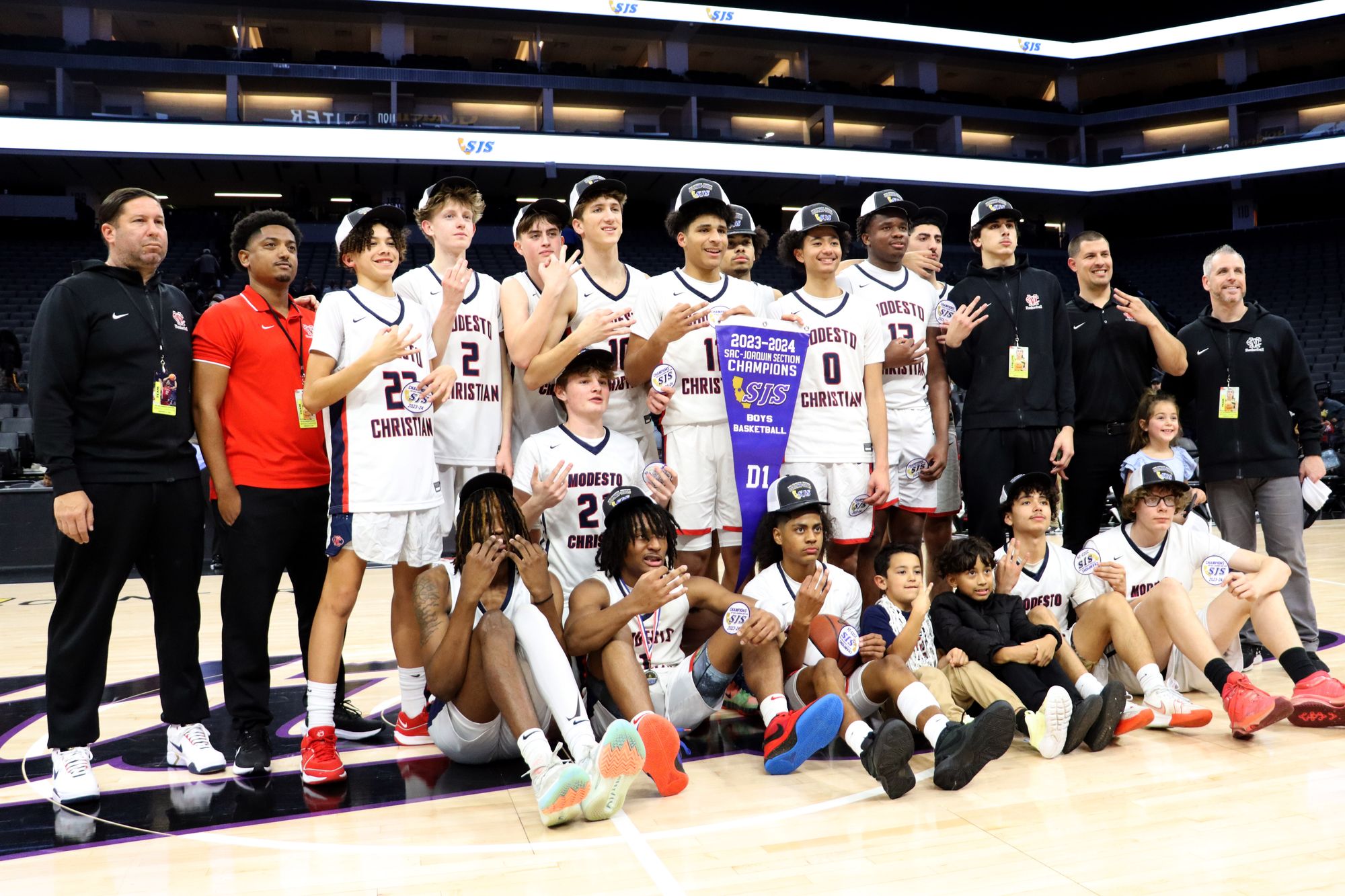Basketball - Front Row Sports