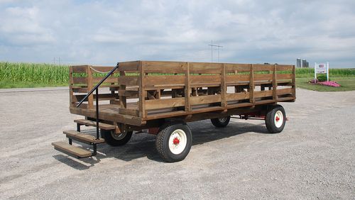 People Hauler Wagons - Trail Wagons | Weaver Wagons