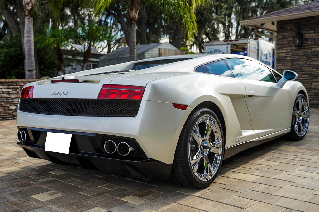 Lamborghini Gallardo LP570-4 Superleggera Review | Exotic Car Trader