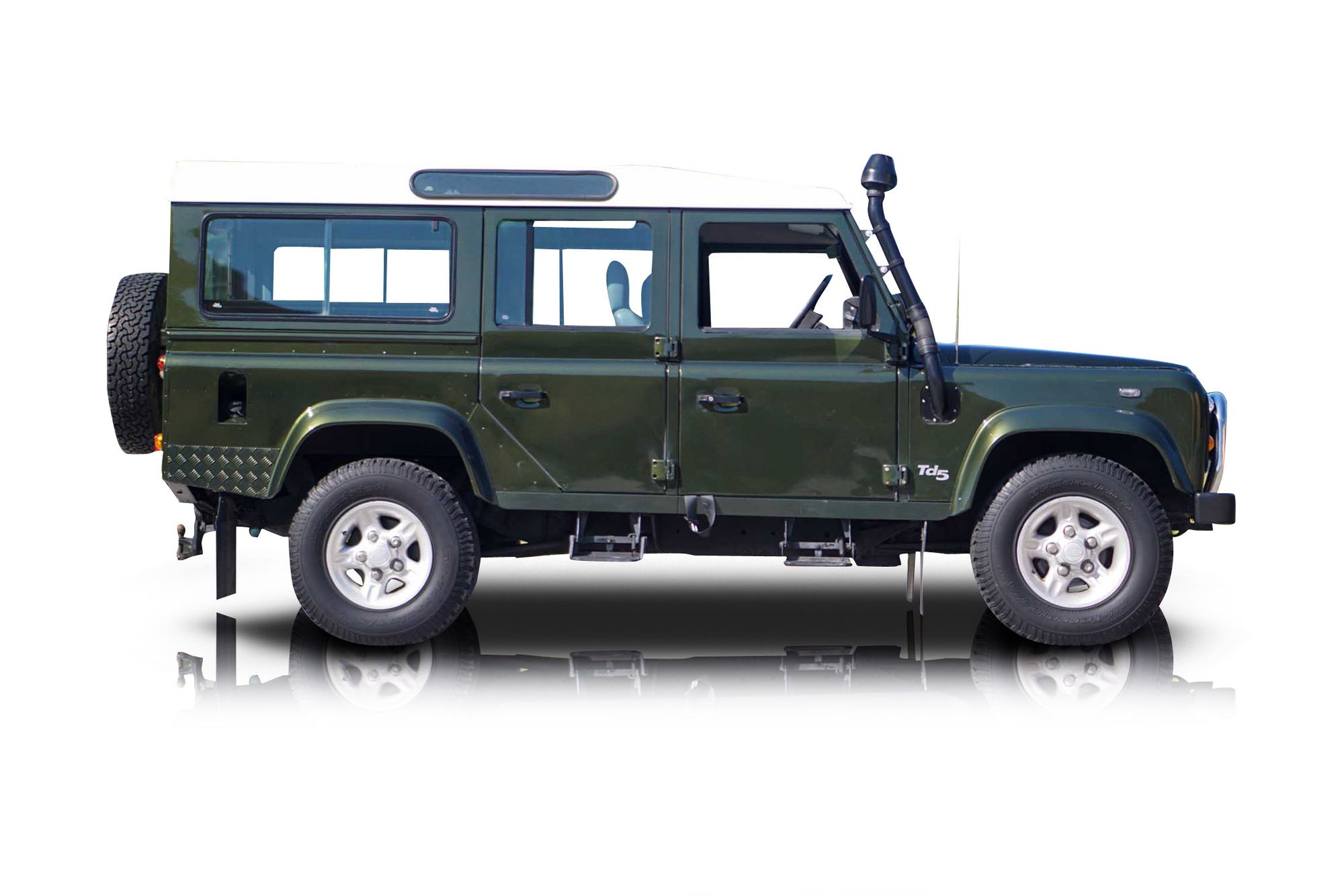 2022 Land Rover Defender 110 V8 Bond Edition for Sale | Exotic Car ...