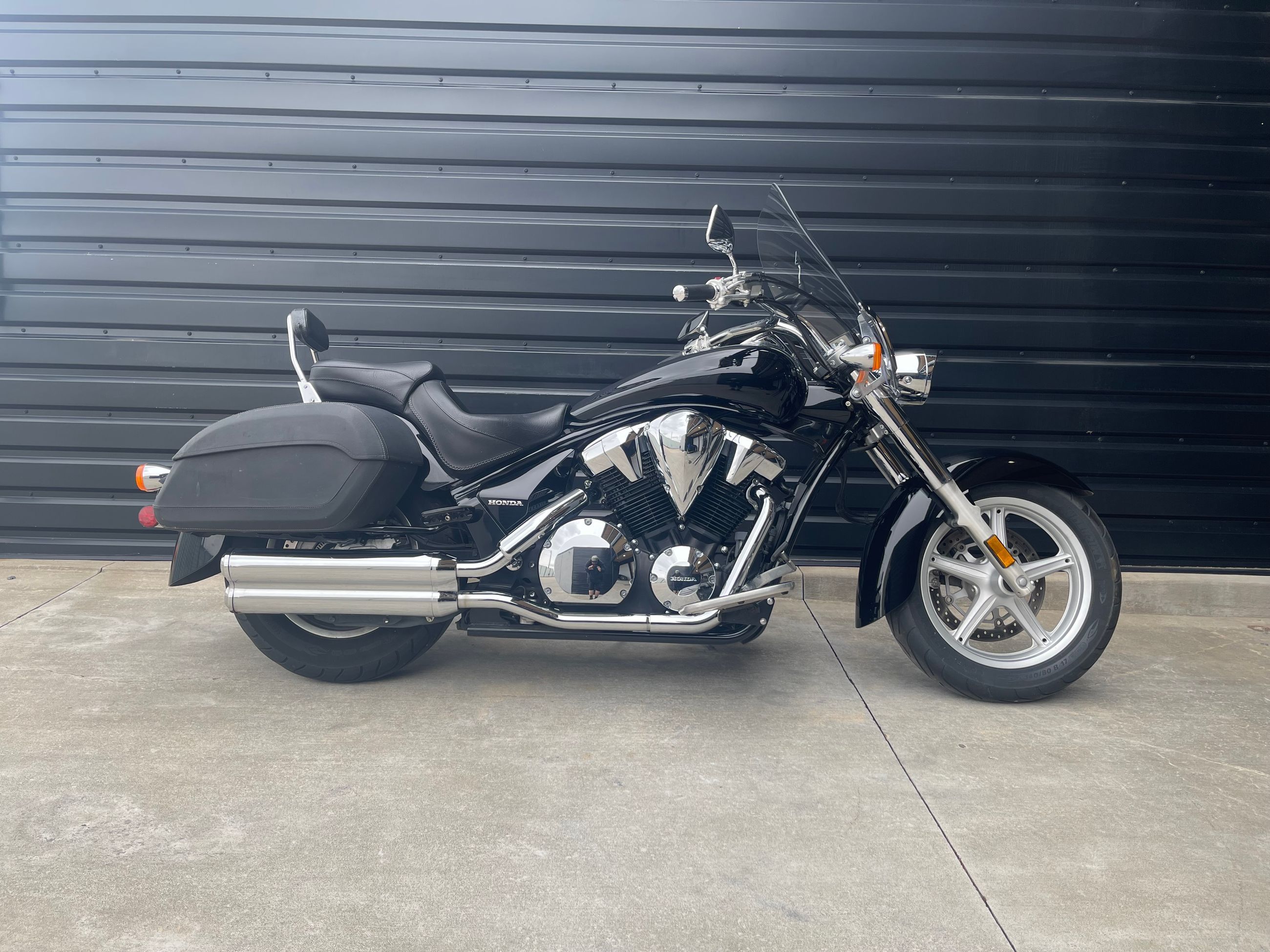 2015 HONDA VT1300