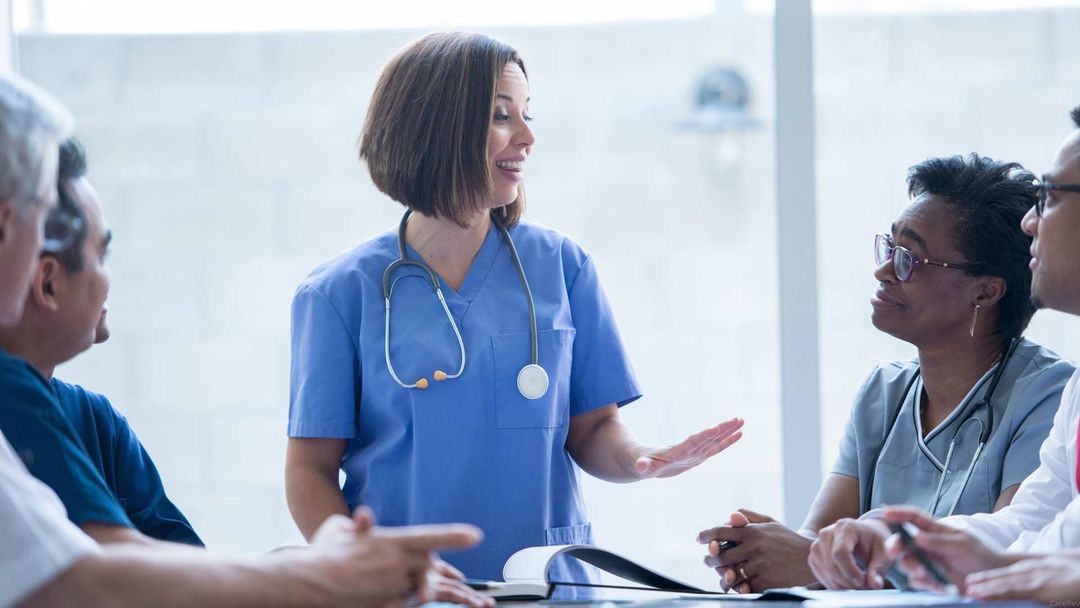 What is a Nurse Administrator? Responsibilities & Qualifications