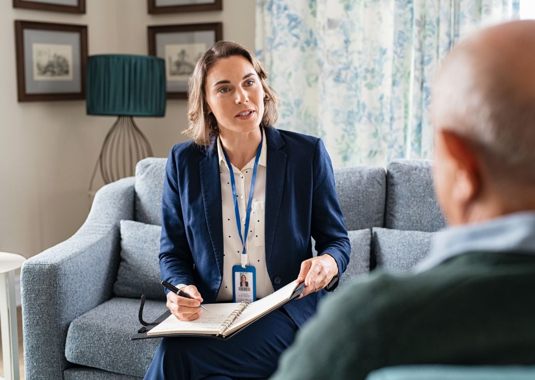 How to Transition from Social Worker to Life Coach | Lumia