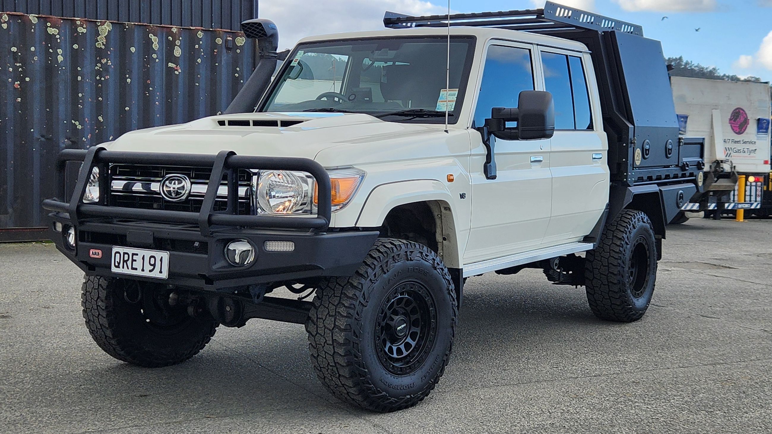 Toyota M2 Overland For Sale