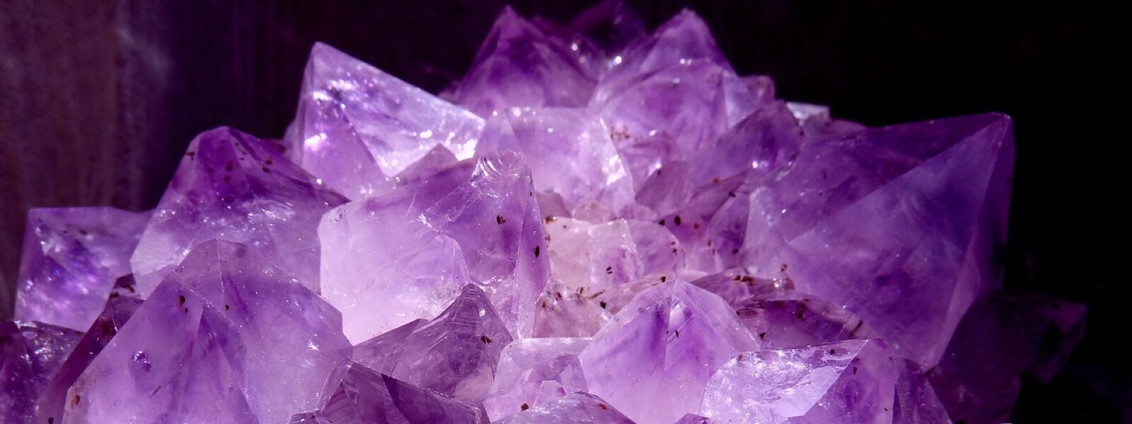 Amethyst: Meaning, Healing Properties and Powers