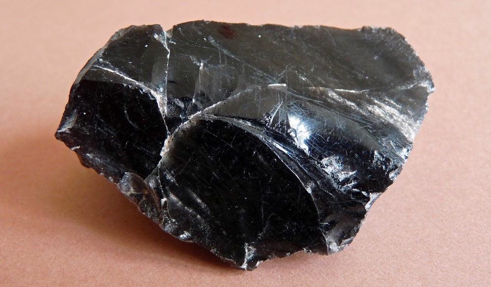 Onyx: Meaning, Healing Properties, and Powers