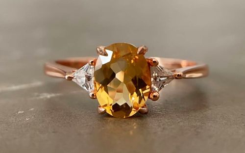 November Birthstone: Learn About Color, Topaz & Citrine Meanings
