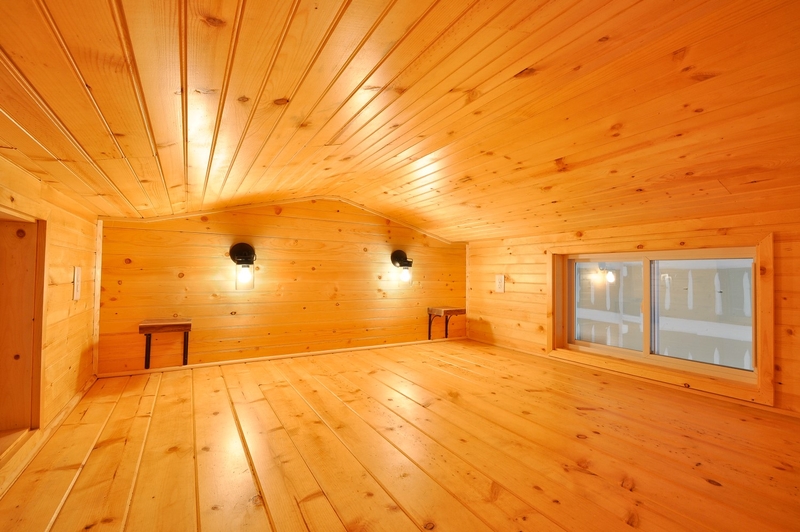 EMERALD Model: Tiny House Building Company