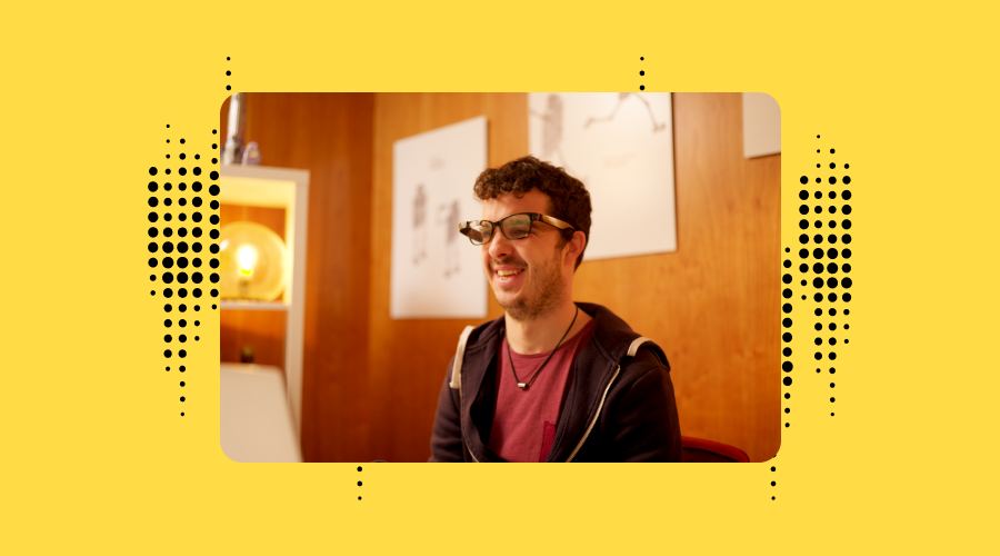 Experience the Multi-Uses of Describe Scene with Envision Glasses