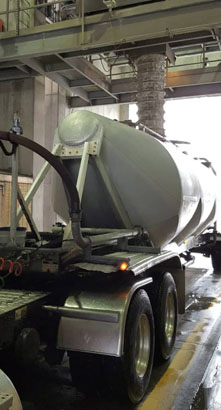 Loading Spout Handling Cement | Vortex