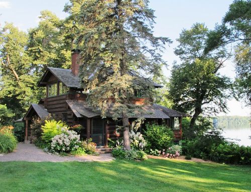Allison's Cabin | Wisconsin Lake Resort Lodging
