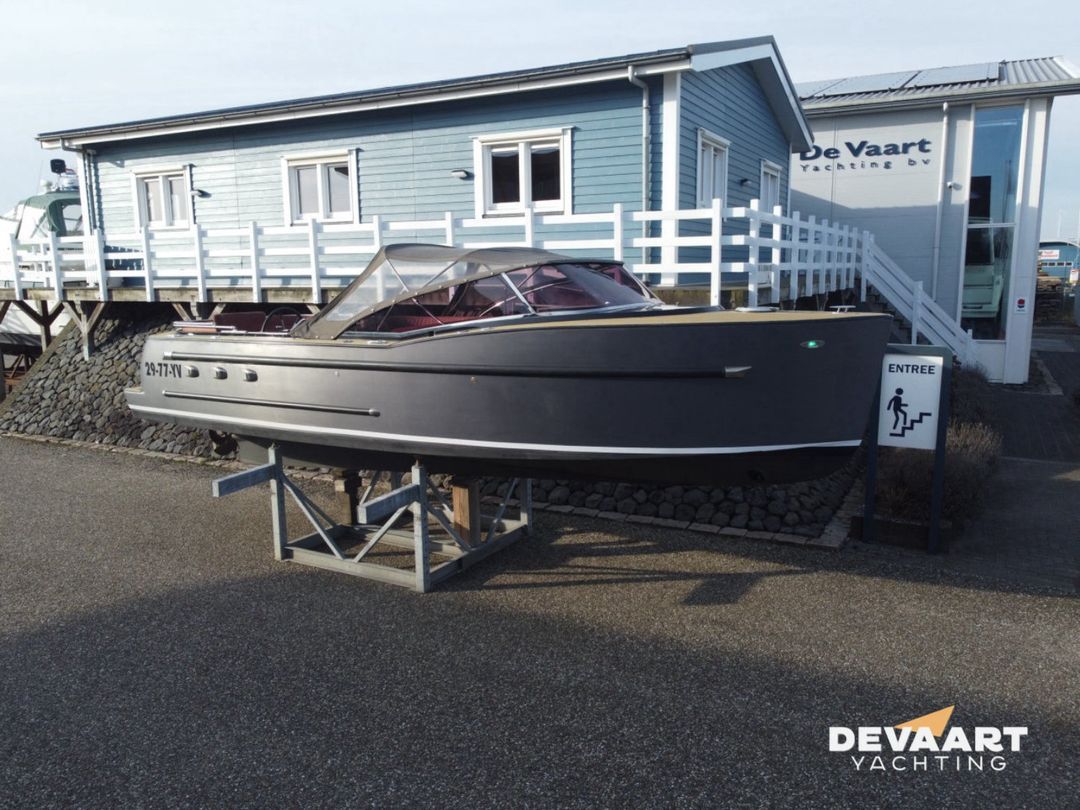 De Vaart Yachting - Nimbus Sealine Paragon Aquador Boats