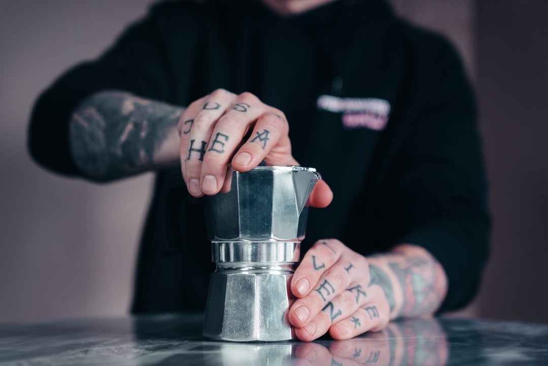 Learn to make Moka at home – JOE & THE JUICE Style