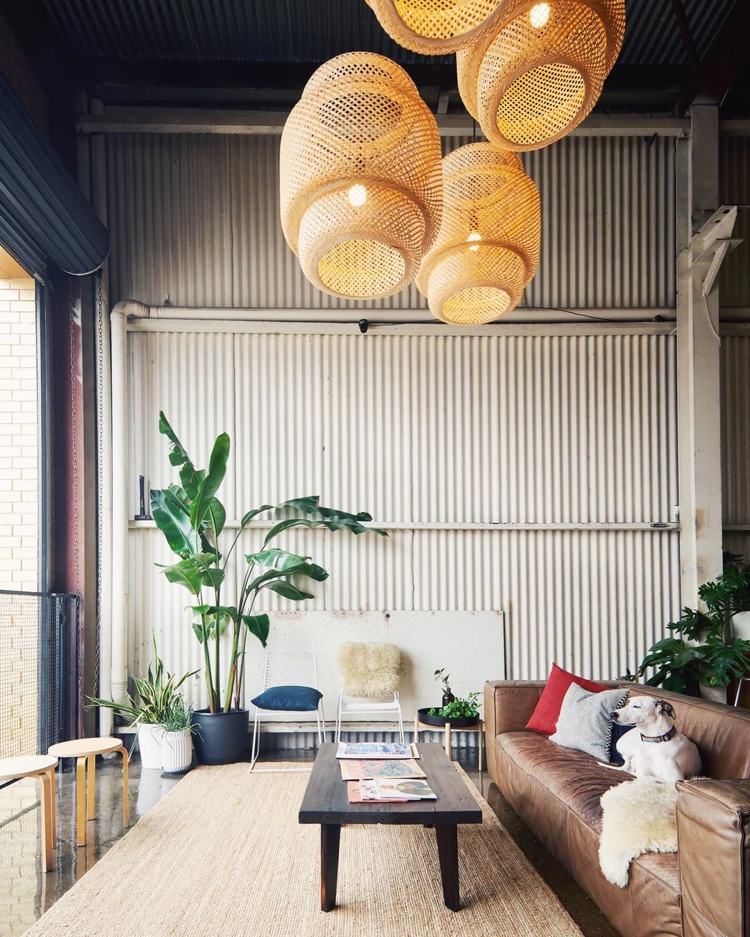 Colab 4010 | A co-working community of professionals, creatives and artists