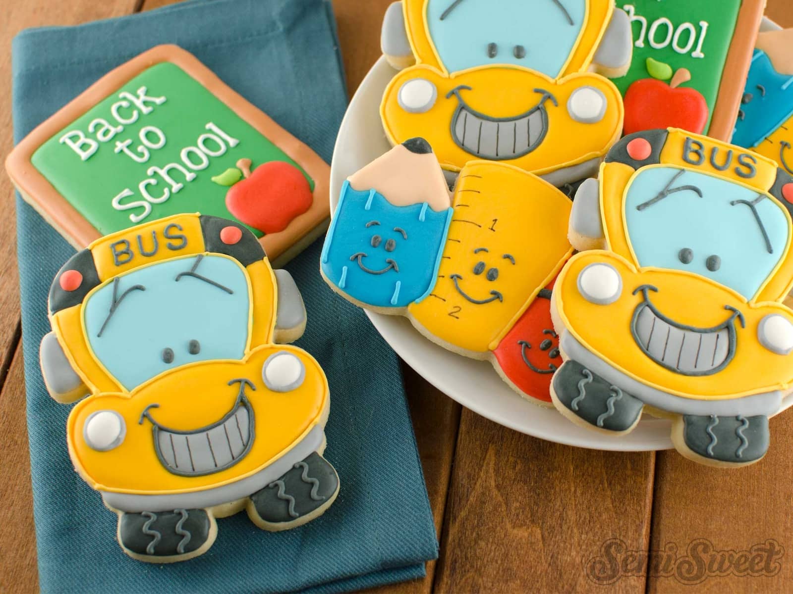 How to Make School Bus Cookies