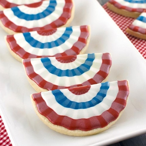 How to Stencil on Cookies