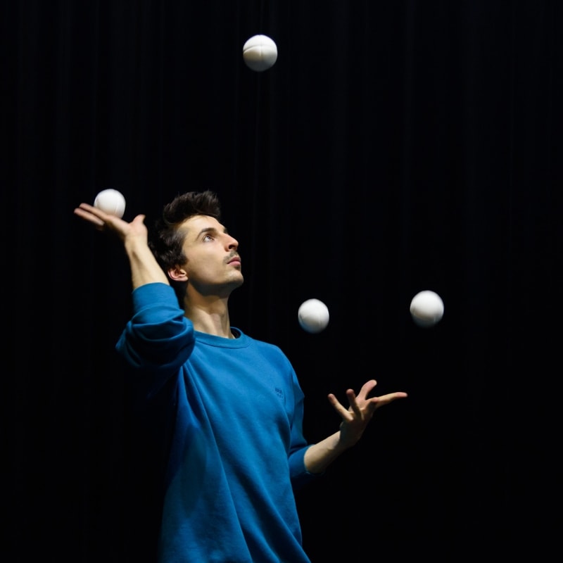 Infinity juggling balls (3rd gen)