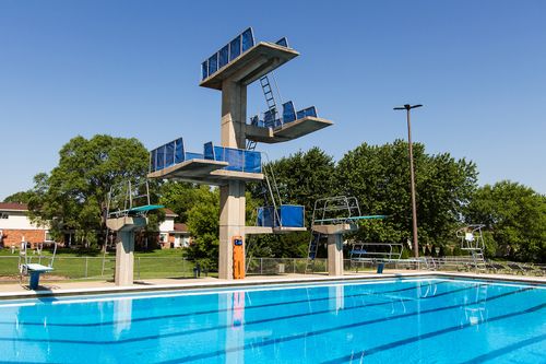 Meineke Pool | Schaumburg Park District