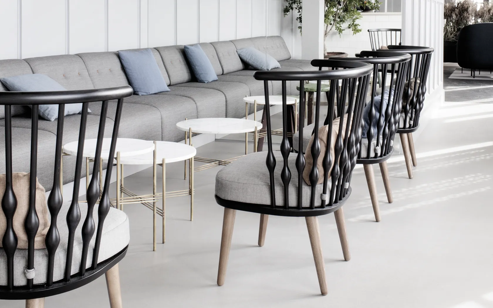 Andreu World Nub Chair