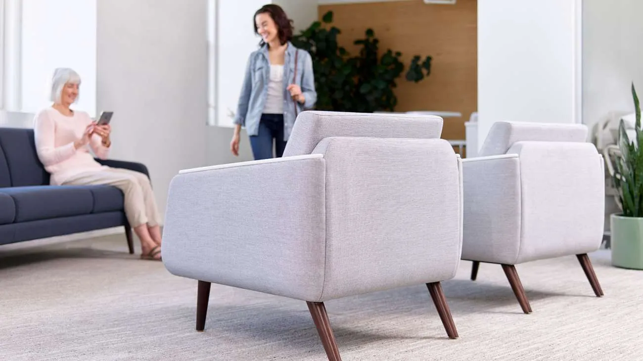 Carolina Evergreen Lounge