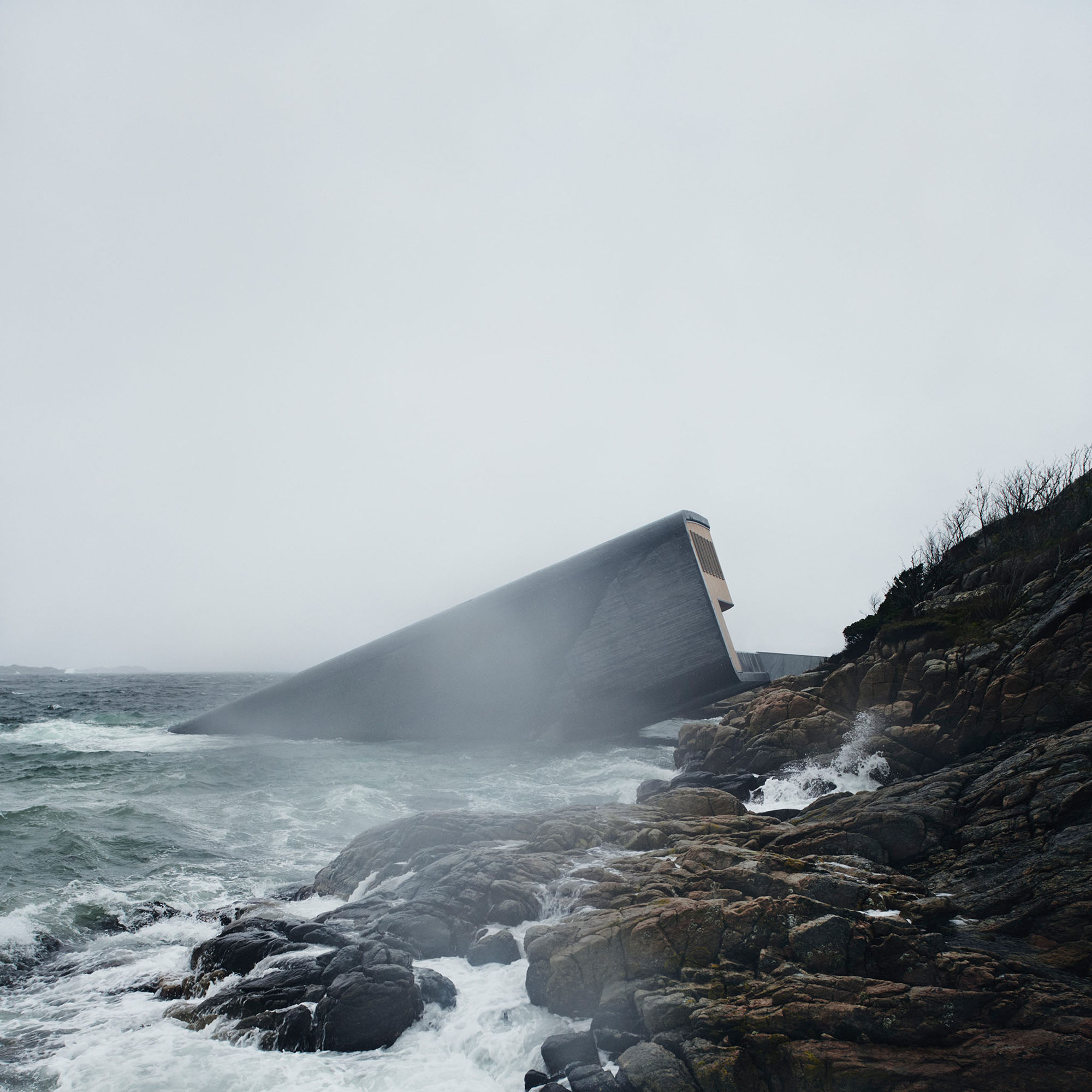 Under by Snøhetta