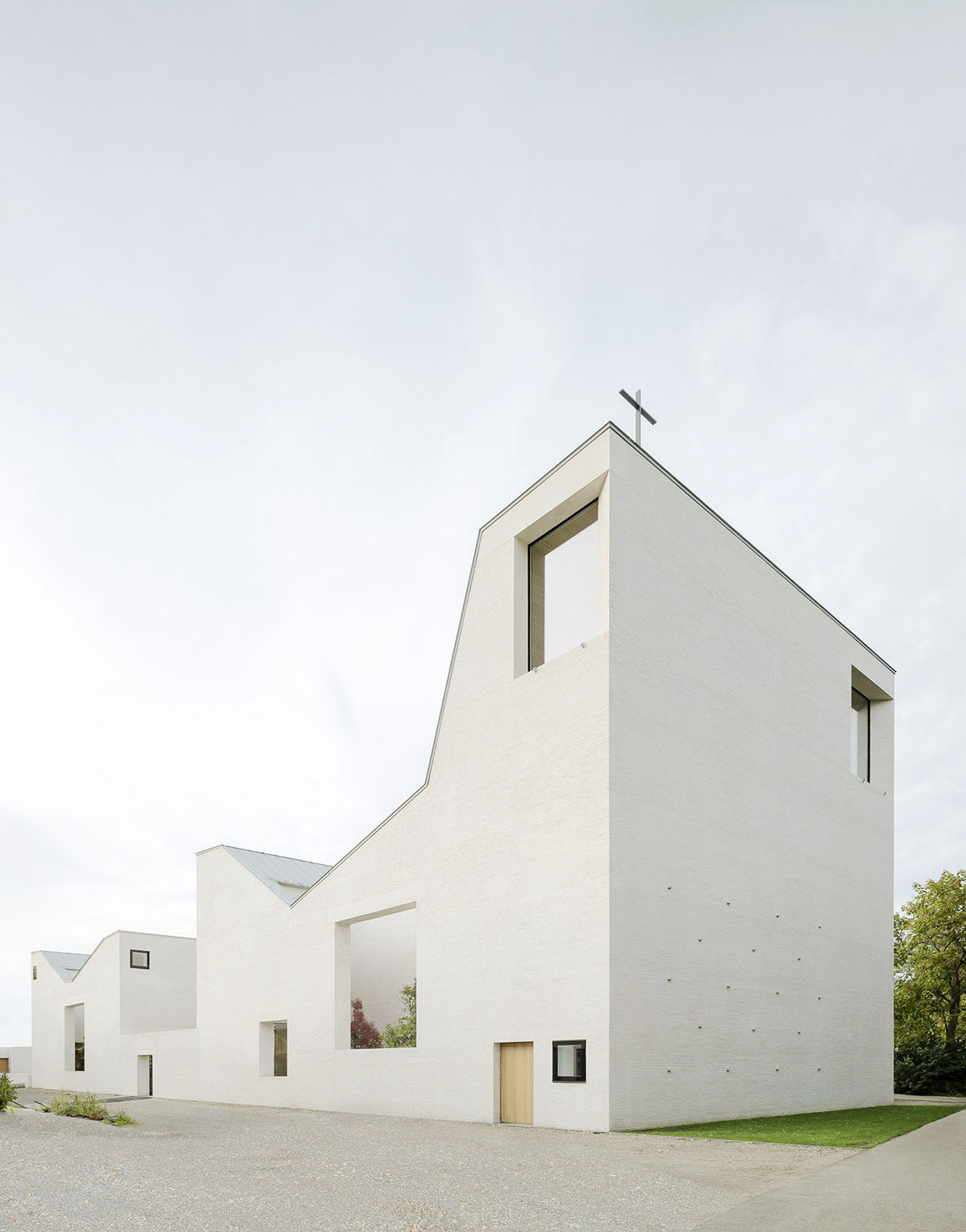 Petrus Jacobus Church by Peter Krebs