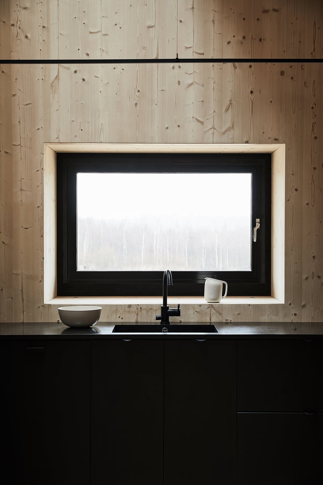 Meteorite Cabin by Ateljé Sotamaa