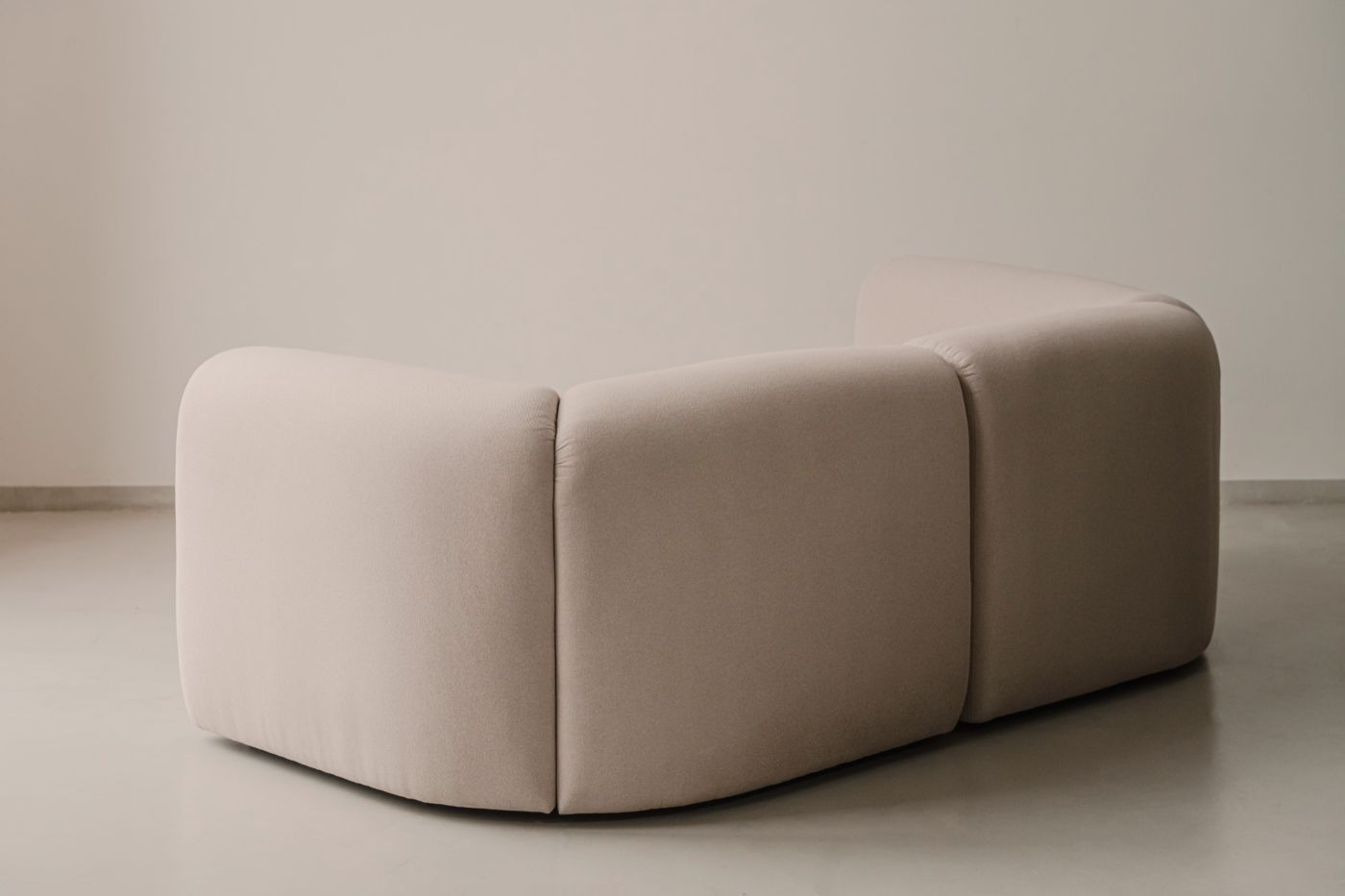 Flom Sofa by noo.ma