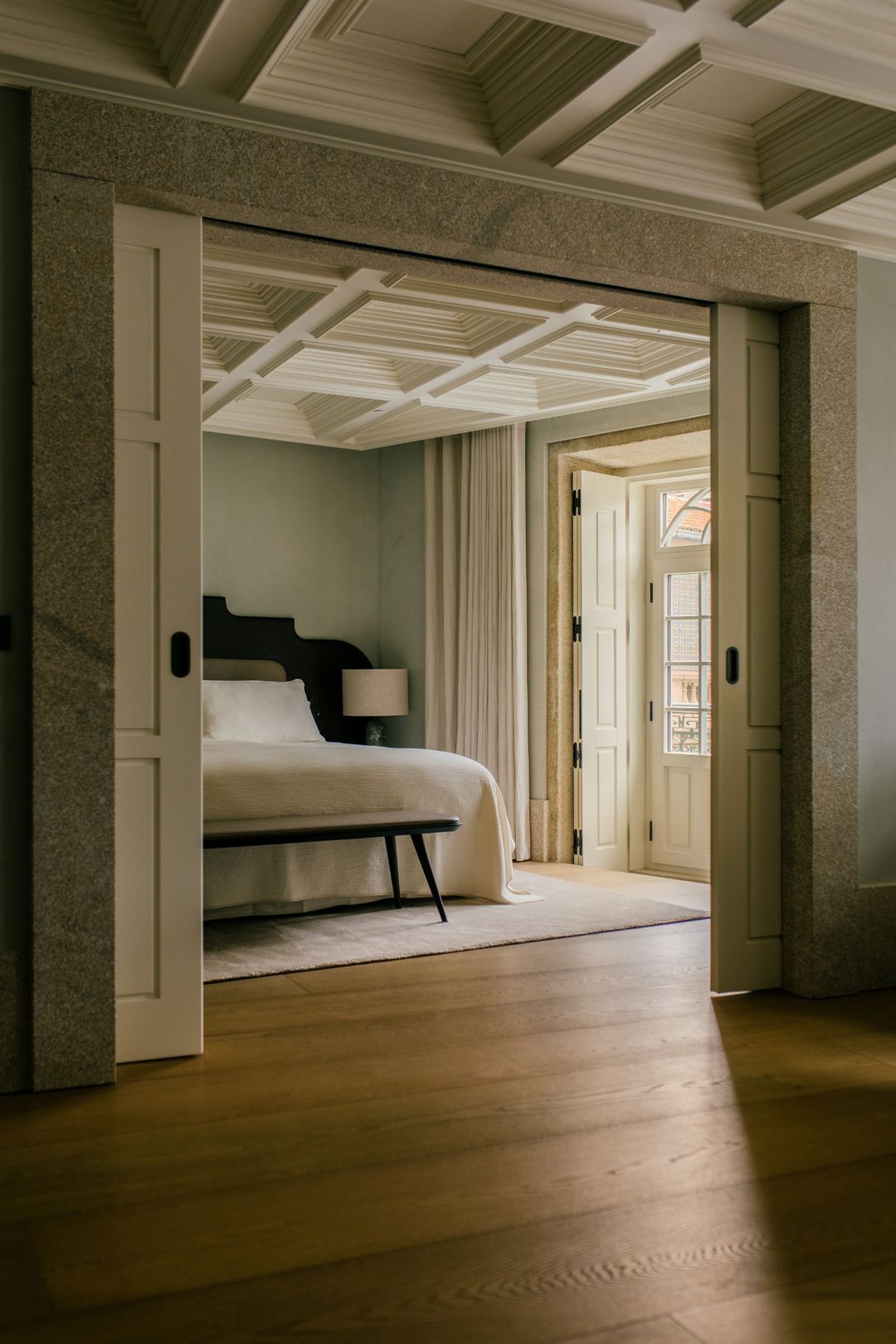 The Largo in Porto — Thisispaper