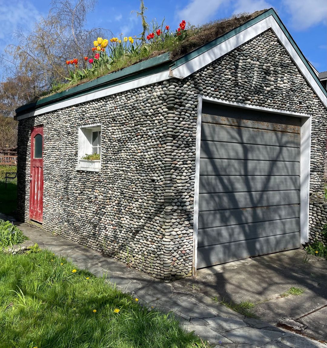 It takes a village to celebrate a landmark: locals say goodbye to ...