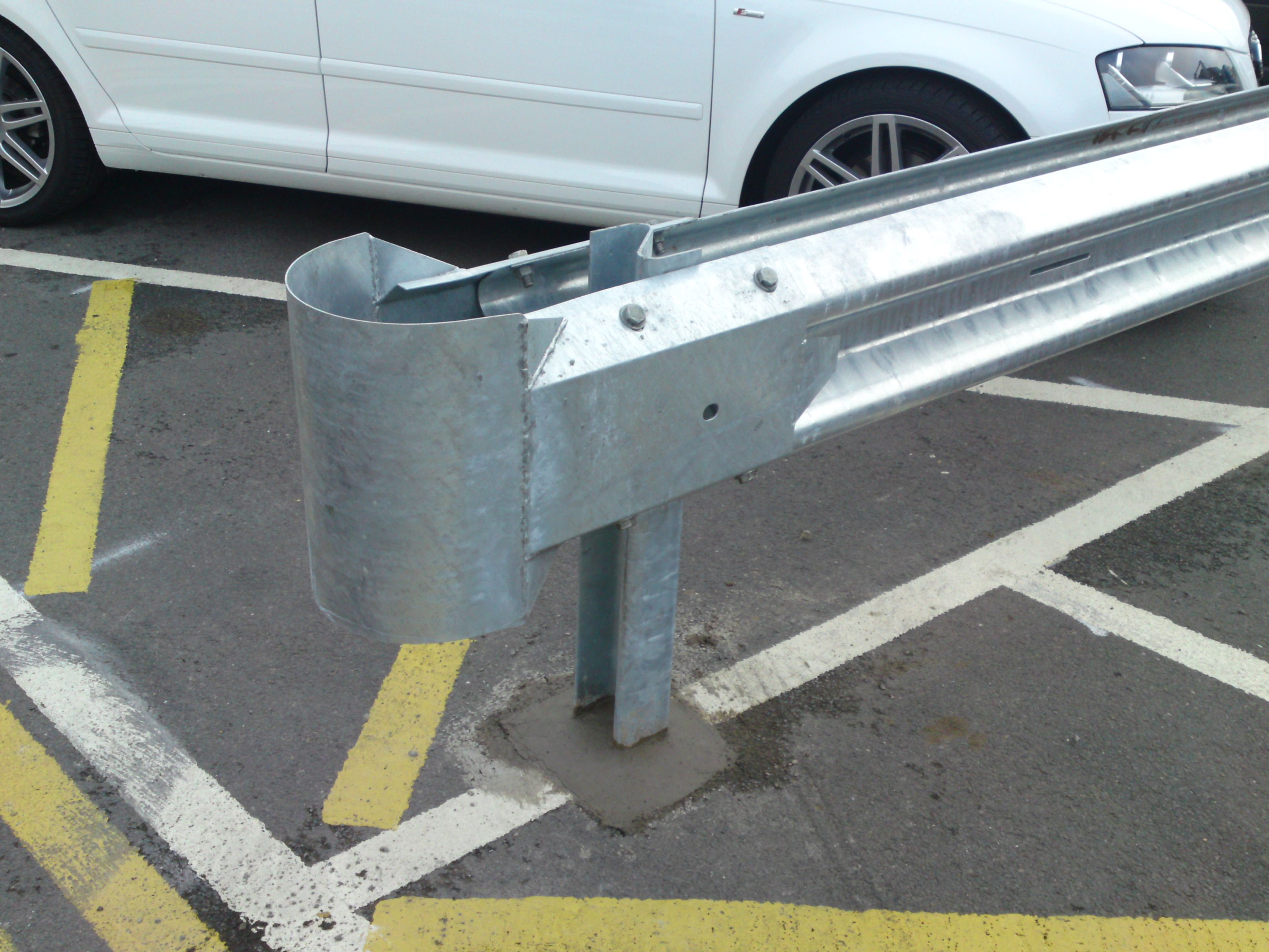 Armco Barrier Dimensions | Aremco Barriers