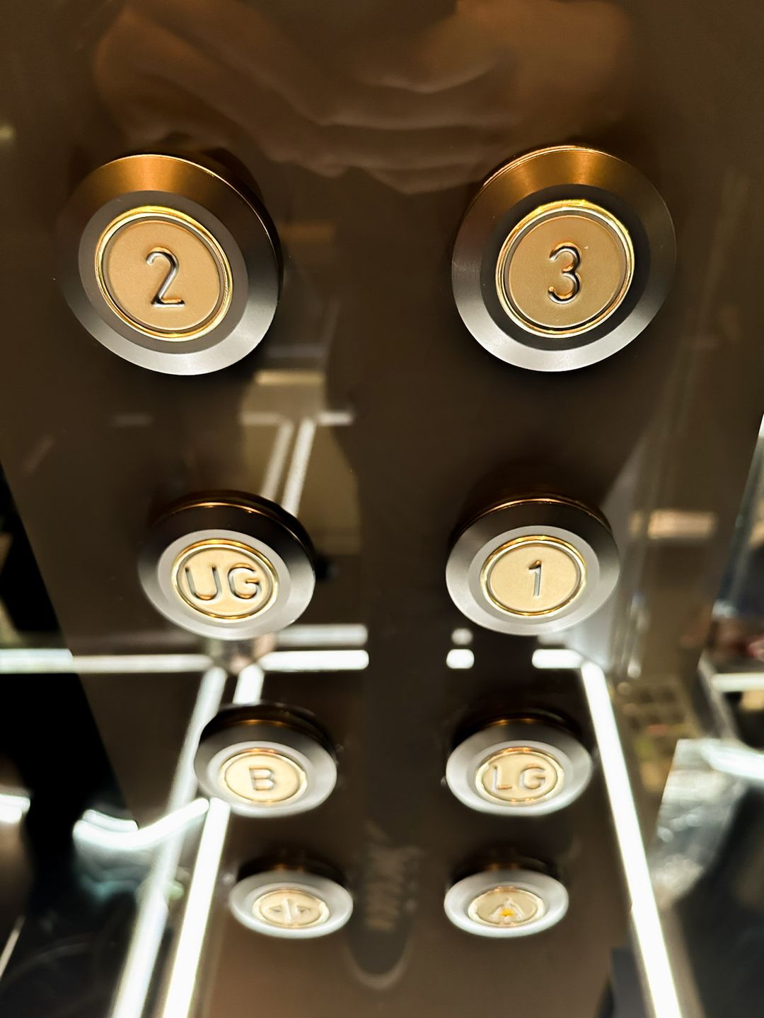 Phillimore Gardens - Feature Glass Lift