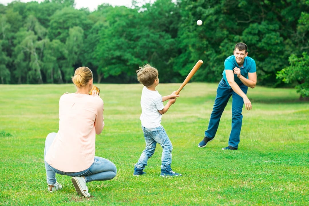 9 benefits of playing baseball for kids | Sawyer Blog