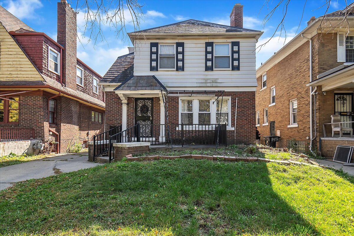 NREMG | 2925 Lawrence - SOLD
