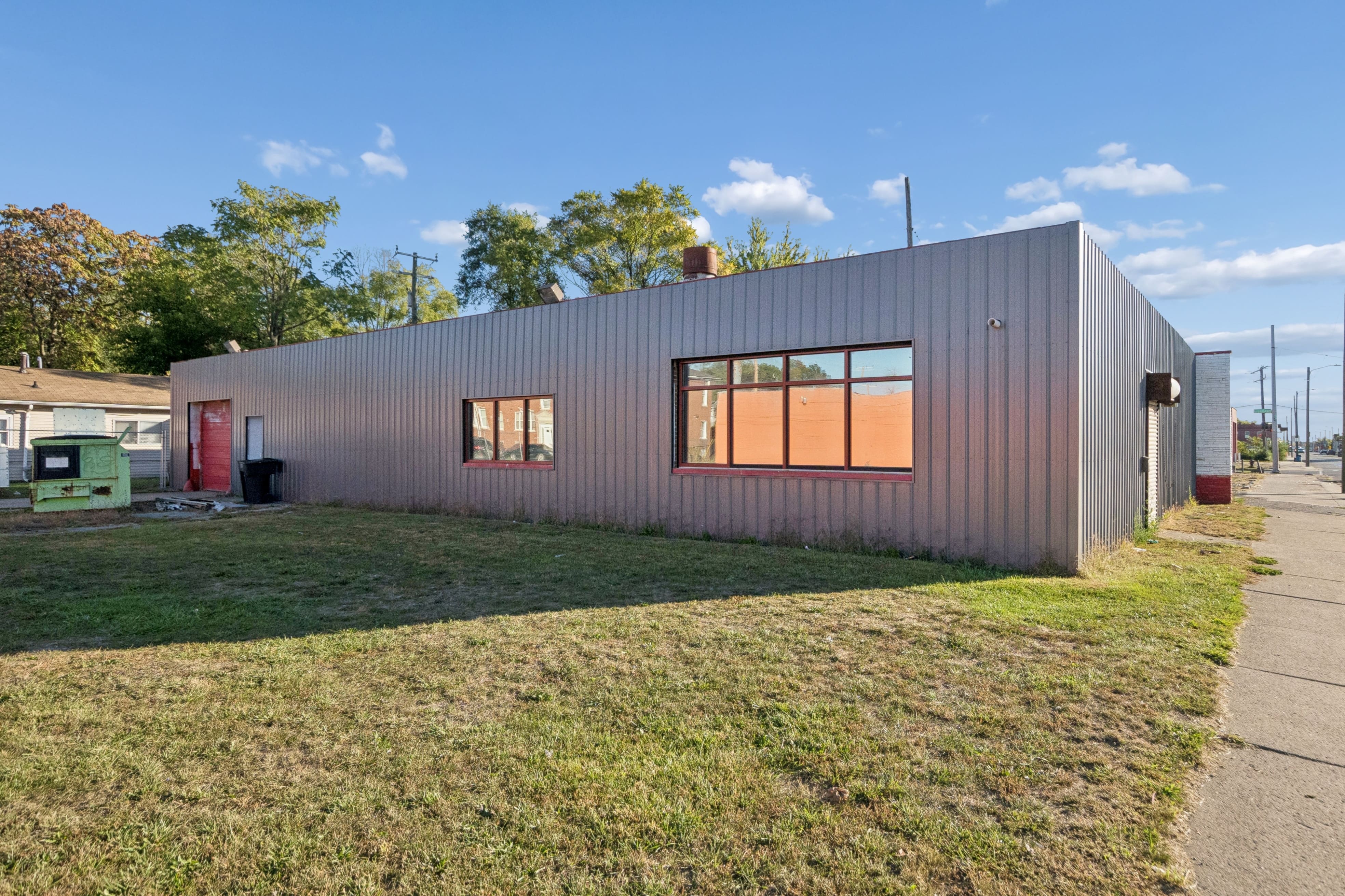 NREMG | 8140 Fenkell