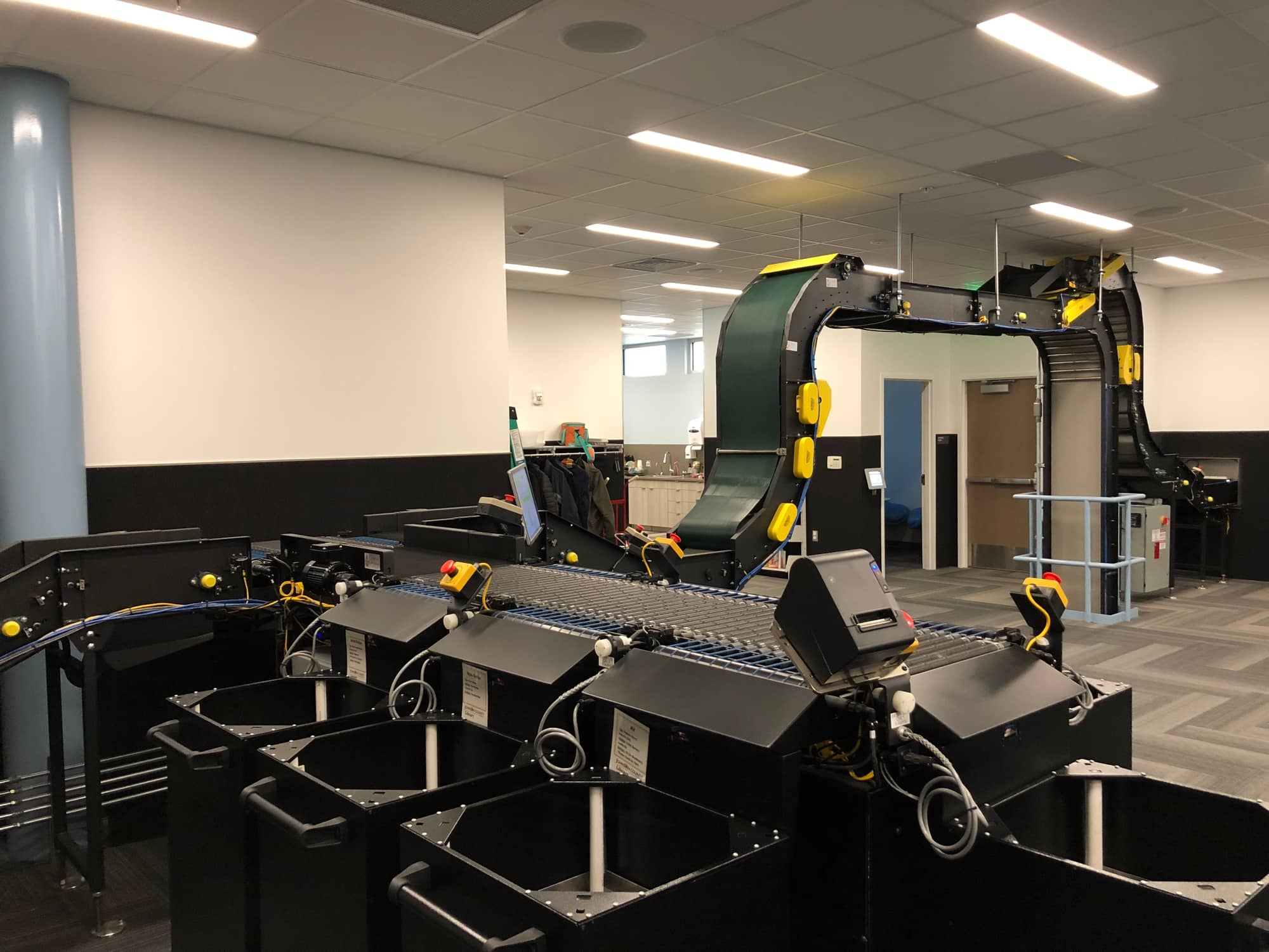 Automated Material Handling — totalAMH | Tech Logic