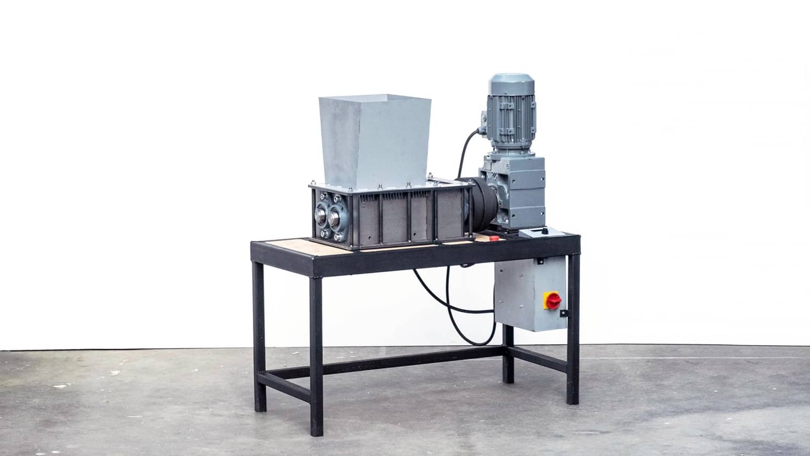 Precious Plastic Pro Machines