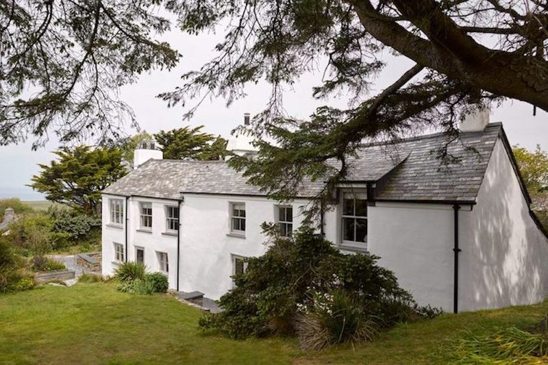 House Rendering Architect’s Guide: The Pros, Cons, and More