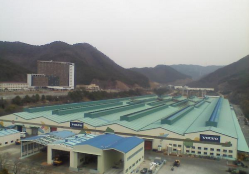 VOLVO BUILDS NEW BATTERY PLANT IN SOUTH KOREA