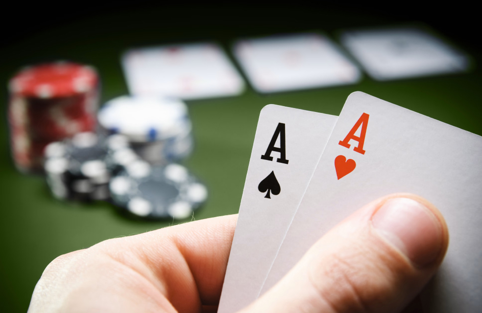 Top 9 Tips on How to Play Pocket Aces | Blog