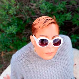 Albany Park Kova Sofa Review 2024: A Comfy, Modular Sofa That Ships in ...