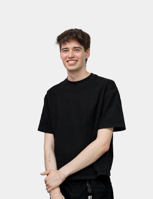 About Studio Lenzing